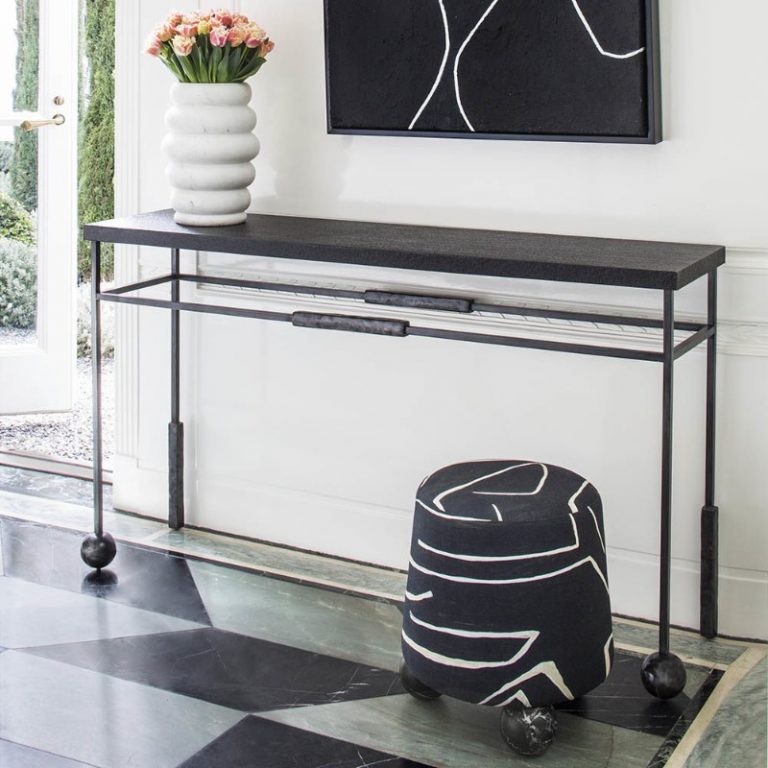 7 Foyer Tables That Will Impress Your Guests | Modern Tables