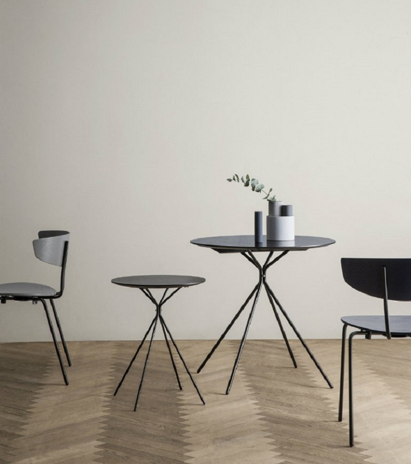 Minimalist Table Designs